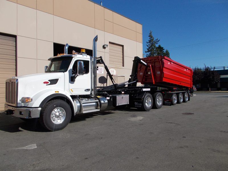 Roll On / Roll Off & Ampliroll Hooklift | Fort Fabrication